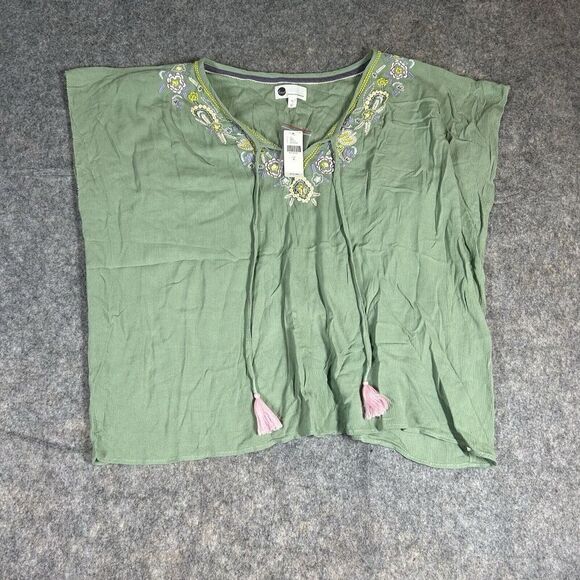 Floreat | Tops | Floreat Anthropologie Top Womens Medium Embroidered ...